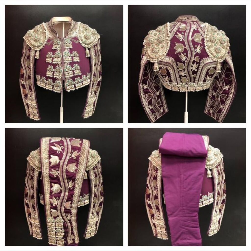 Costume de Torero Aubergine et Argent